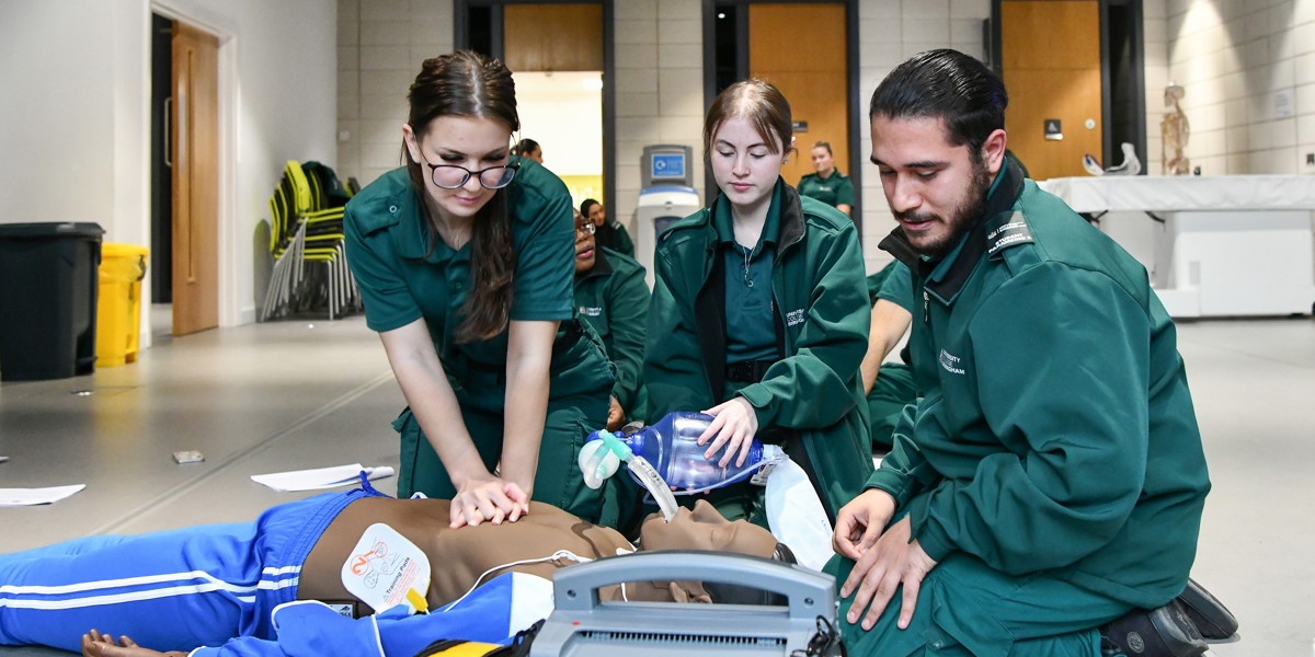 Paramedic Science with Foundation Year BSc (Hons) Degree ...