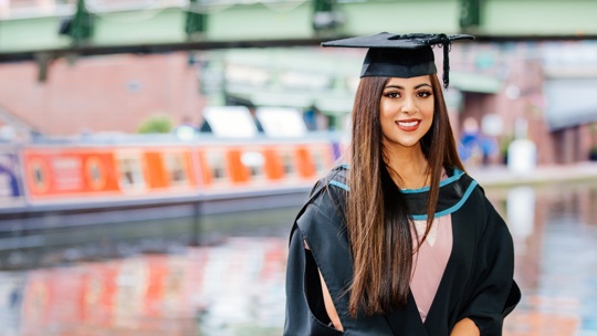 College and sixth form student support | University College Birmingham