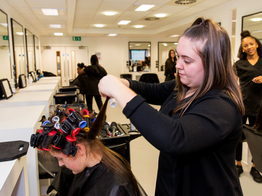 Hairdressing Level 2 & Level 3 | University College Birmingham